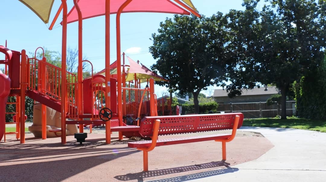 Santa Anita Playlot - Parks & Recreation - City of Burbank